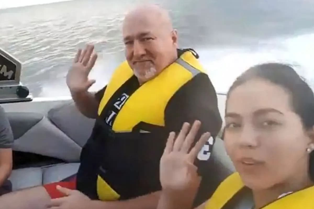 Julia Montes goes on vacation with German dad | ABS-CBN Entertainment
