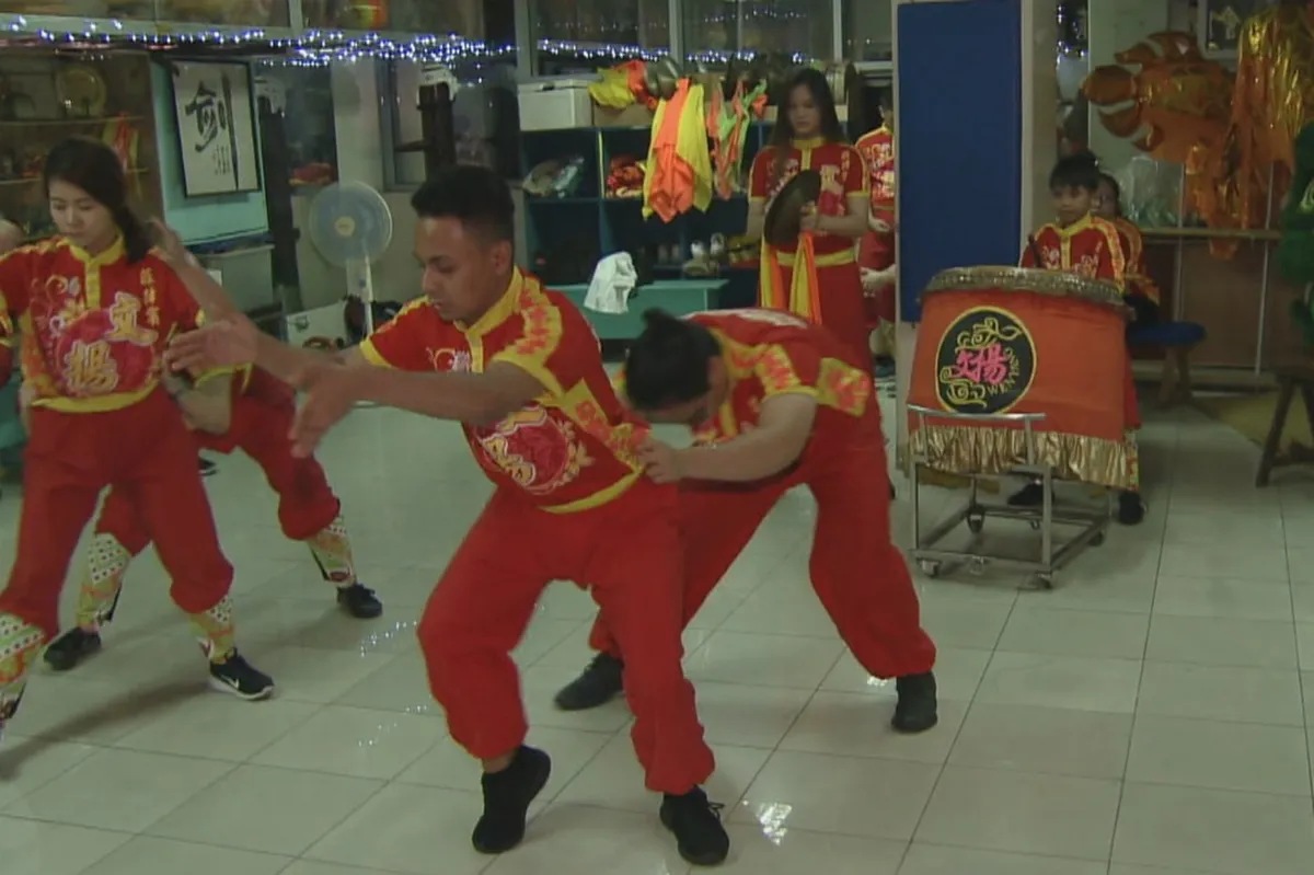 Grupo ng mga mananayaw hataw sa lion, dragon dance para sa pondo | ABS ...