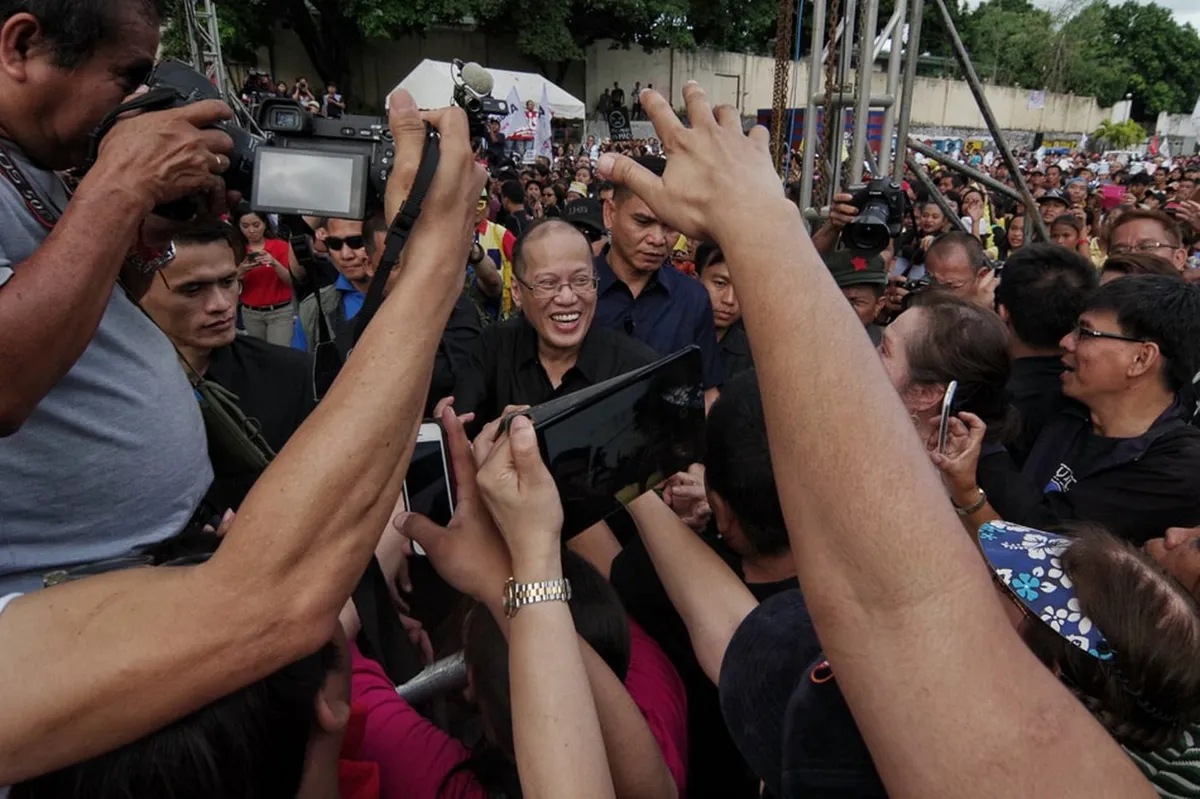 Duterte's opponents turn historic event into protest march | ABS-CBN News