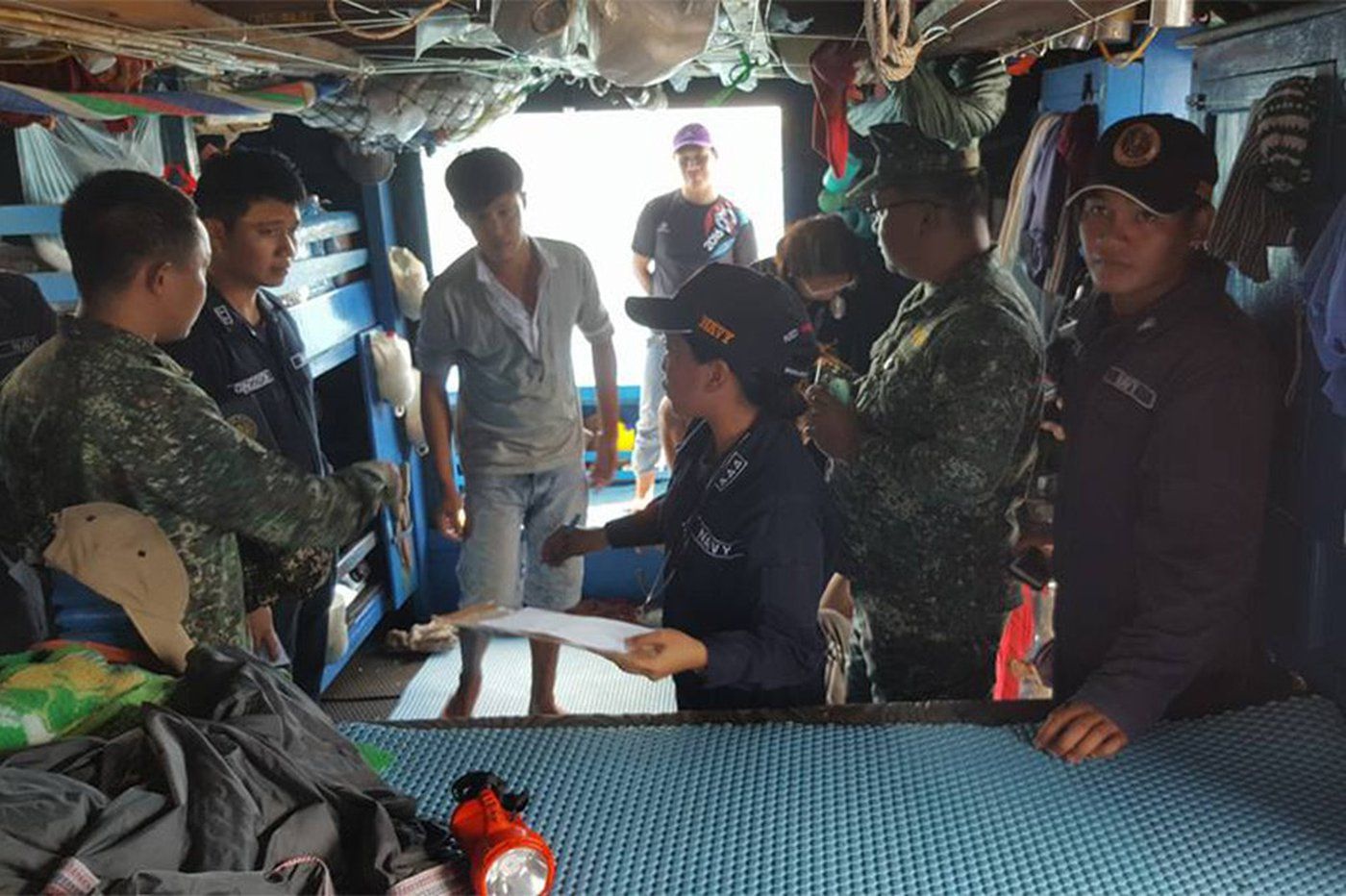 17 Vietnamese, nahuling nangingisda sa karagatan ng Pilipinas | ABS-CBN ...