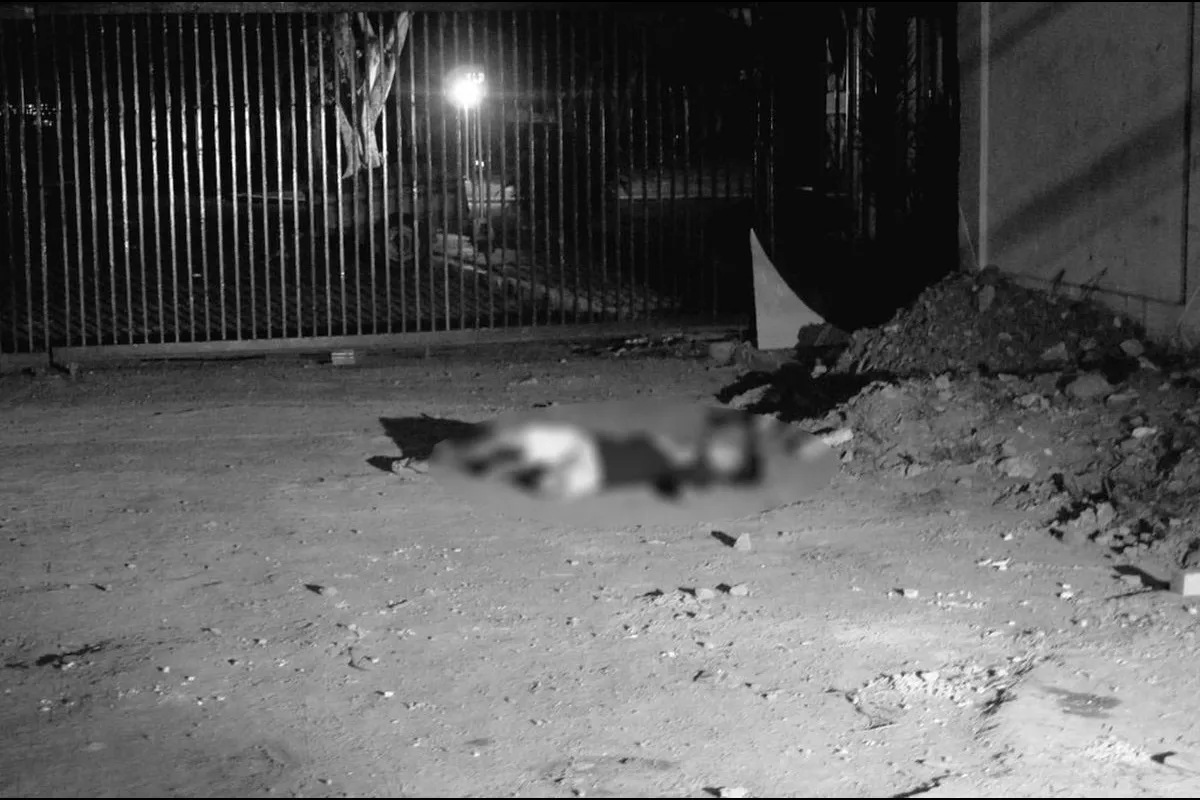 Lalaki, patay matapos makipagbarilan sa mga pulis | ABS-CBN News Lalaki, patay matapos makipagbarilan sa mga pulis | ABS-CBN News