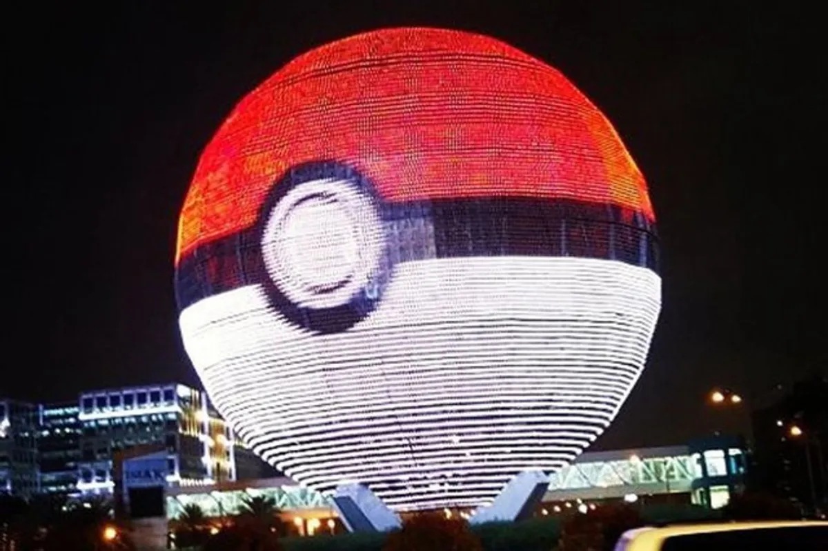 WATCH: MOA globe turns into giant Poke Ball | ABS-CBN