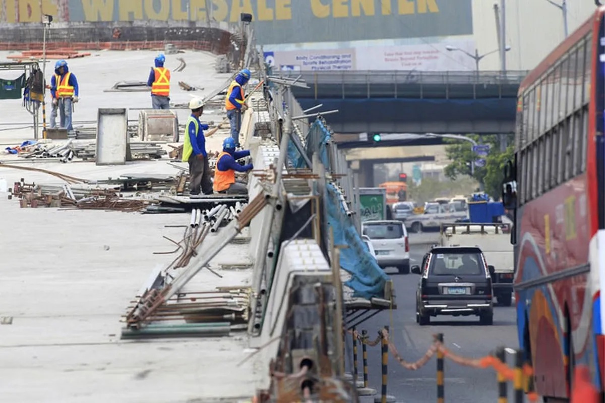 Duterte moving 'very rapidly' with infrastructure overhaul: Pernia ...