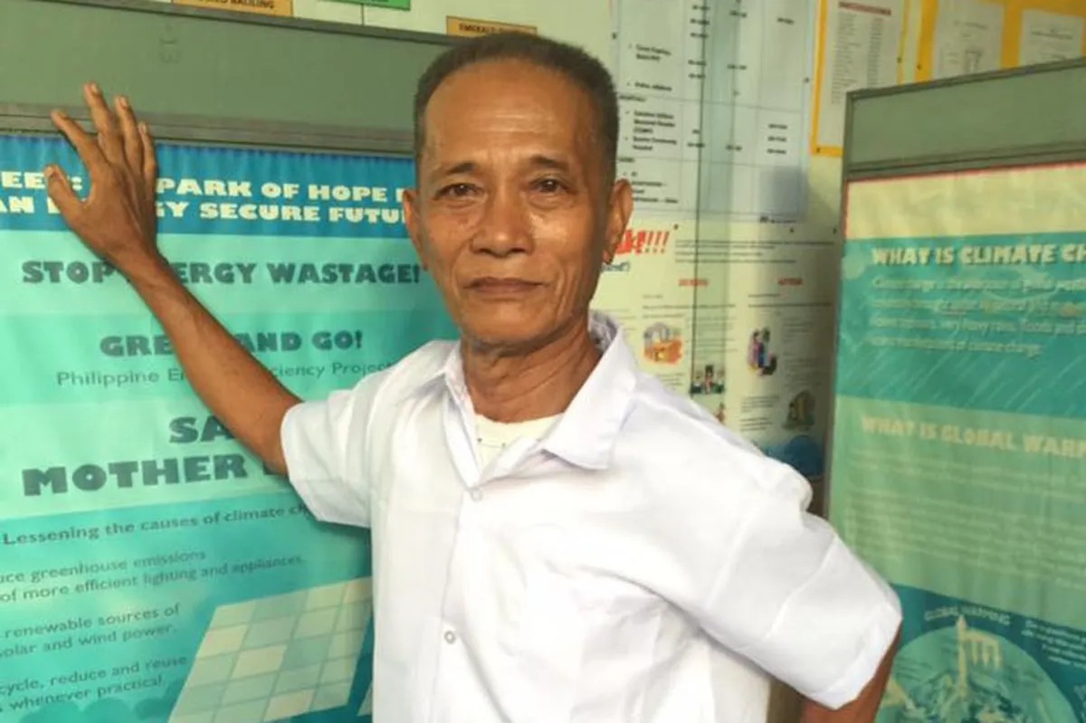 LOOK: 68-yr-old 'super lolo' enrolls in senior high, loves math | ABS ...
