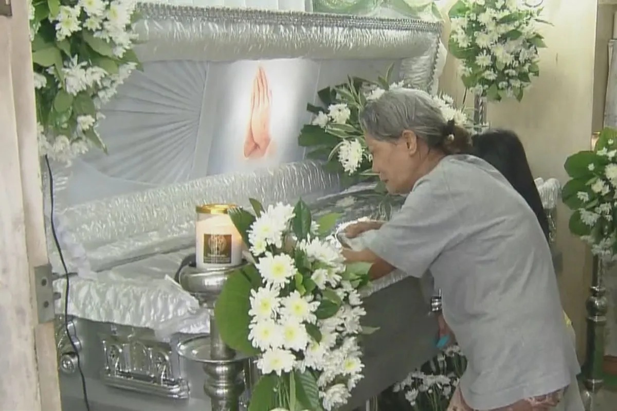 Mga kaanak hirap matanggap ang pagkamatay ng mga biktima sa NLEX crash ...