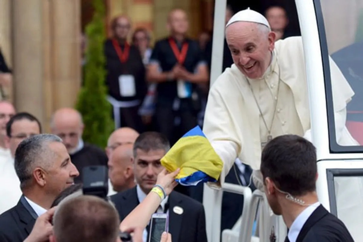 In poor, violent enclave of Saint Death , Pope slams Mexico' s rich ...
