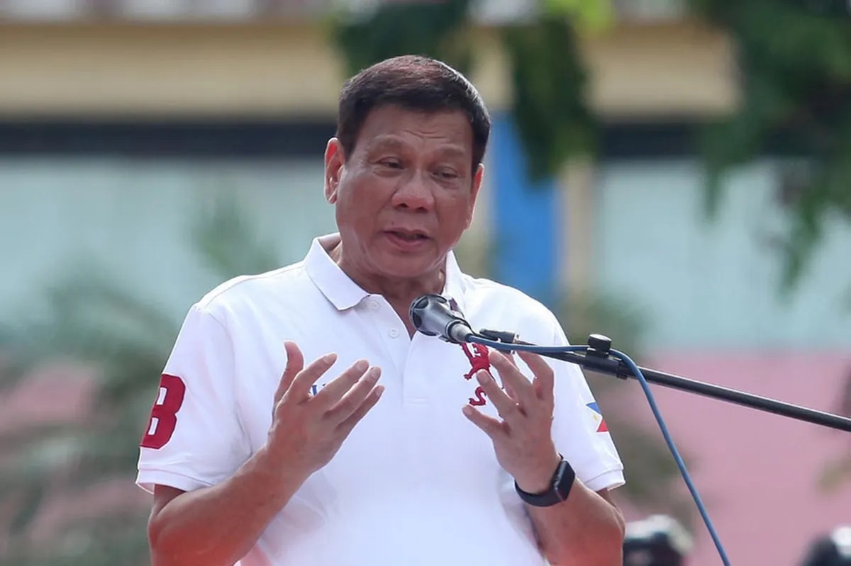 LOOK: Duterte's simple inaugural barong | ABS-CBN Lifestyle