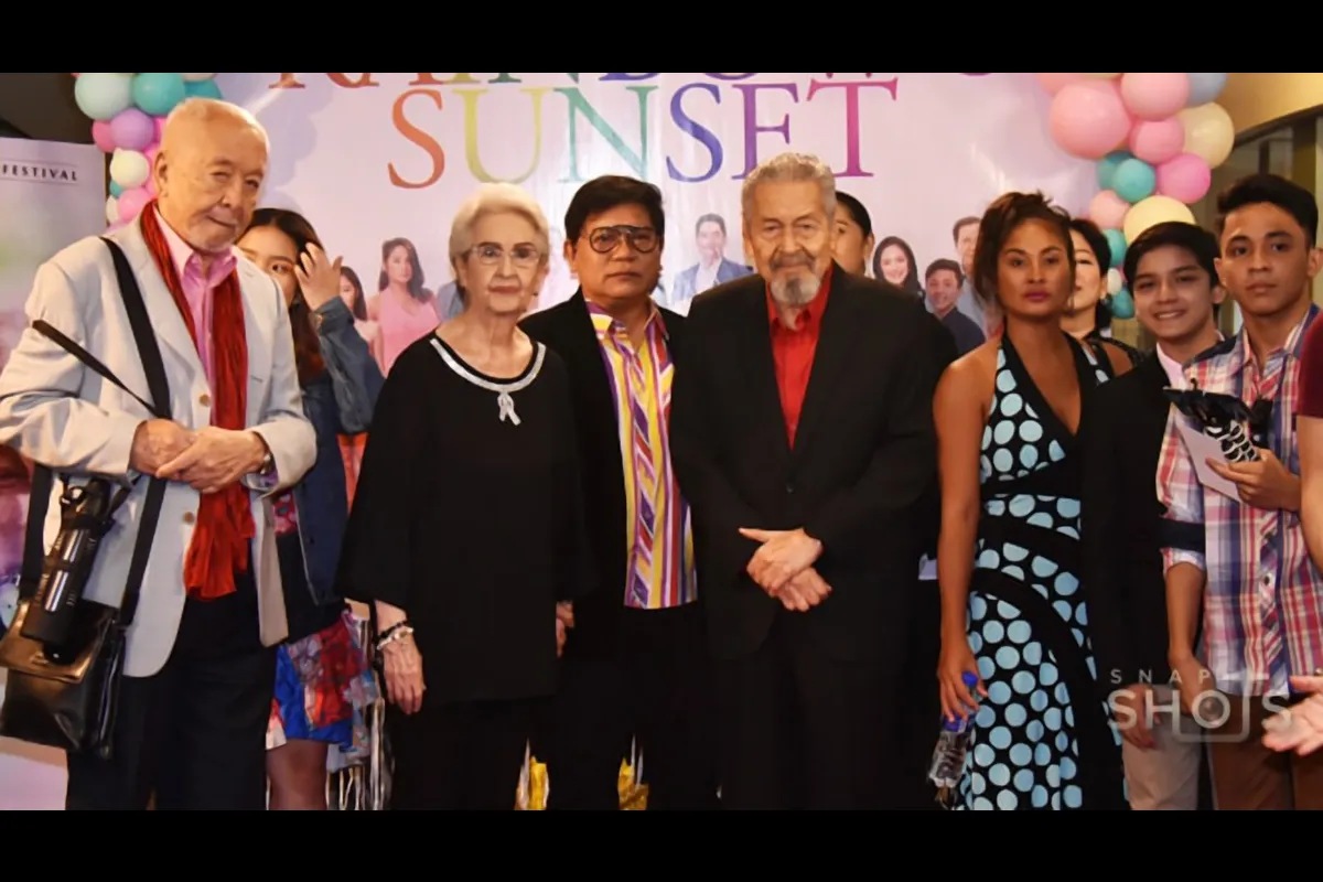LOOK: Cast of Rainbow Sunset, together for the movie premiere | ABS-CBN ...