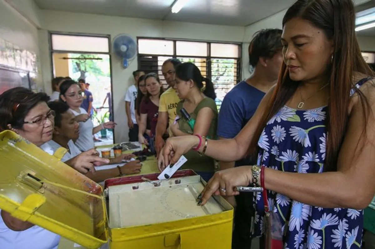 Mga nag-tie sa halalan, idinaan sa draw lots at toss coin | ABS-CBN News