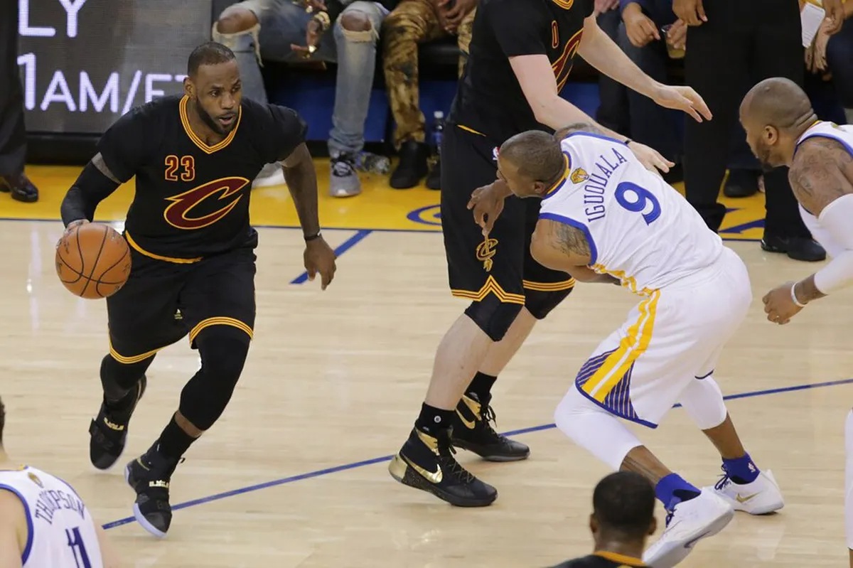 WATCH: LeBron, Kyrie set scoring record in Game 5 | ABS-CBN Sports