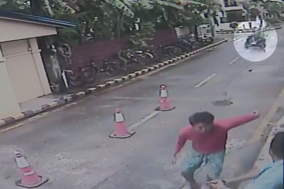 SAPUL SA CCTV: 2 lalaki, 'nangholdap, namaril' sa Antipolo | ABS-CBN News