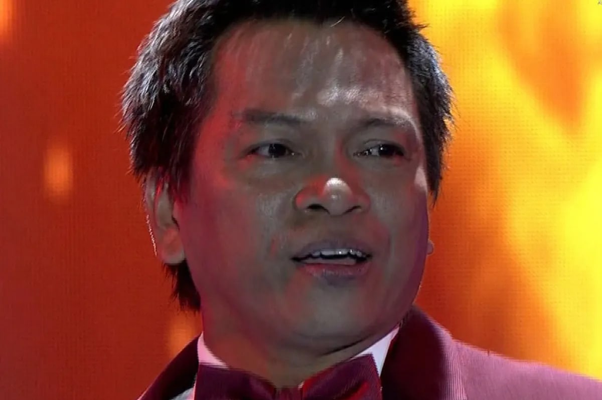 'Tawag' Grand Finals: Mga hurado bumilib sa 'flawless voice' ni Ato ... 'Tawag' Grand Finals: Mga hurado bumilib sa 'flawless voice' ni Ato ...