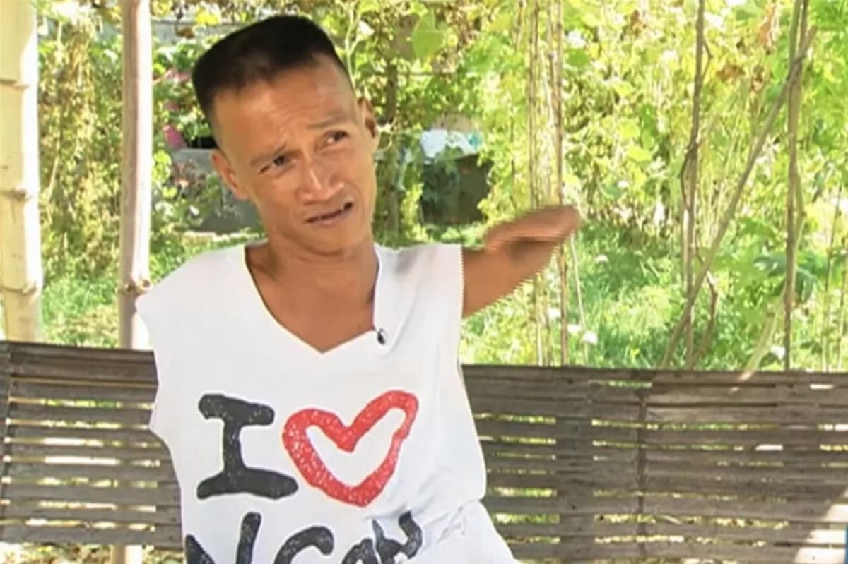 Kilalanin ang 'Putol Idol' ng Pangasinan | ABS-CBN Kilalanin ang 'Putol Idol' ng Pangasinan | ABS-CBN