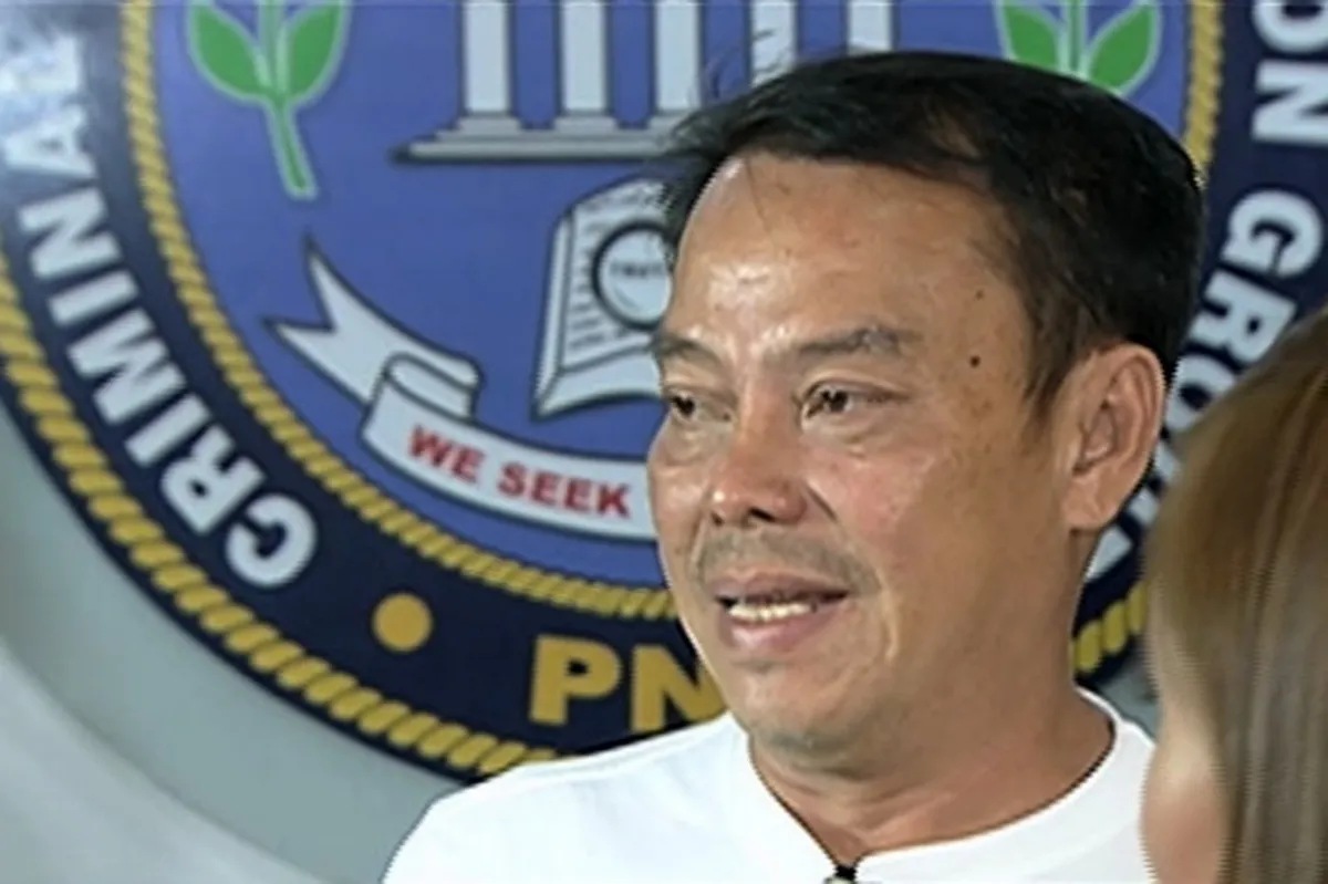 Leyte mayor, umiiyak na umapela sa anak | ABS-CBN News