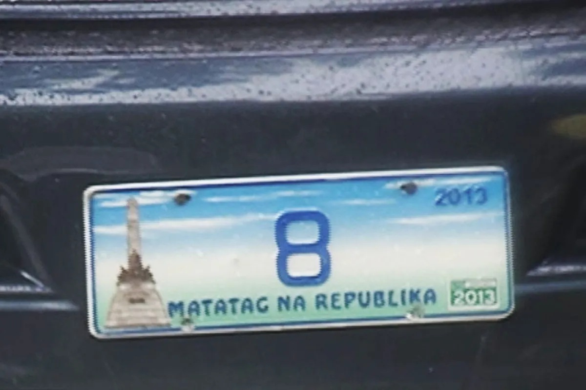 Congressmen told to return protocol car plates | ABS-CBN News