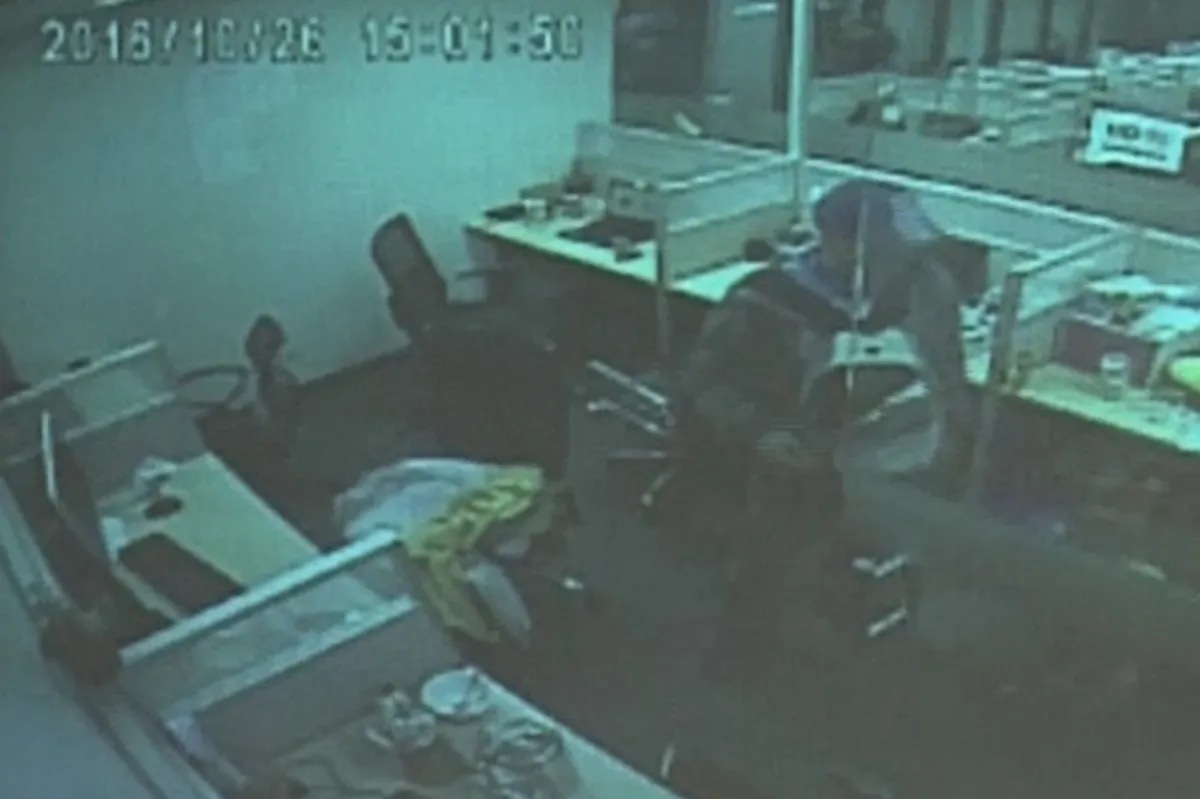 CCTV shows cops allegedly planting drugs | ABS-CBN News