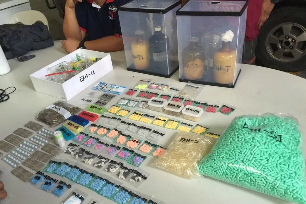 Ilang 'tulak' ng droga, nag-eenroll sa paaralan para magbenta: PDEA ...