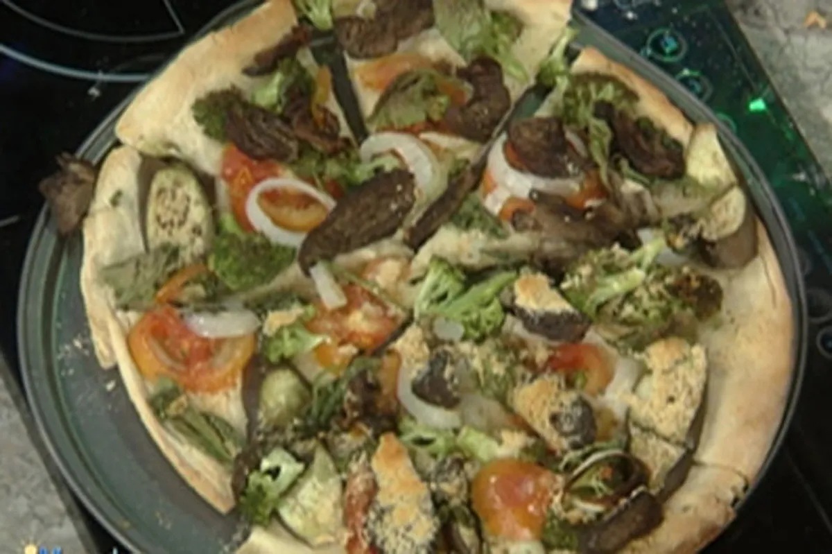 Recipe: Joseph Marco's wildflower pizza | ABS-CBN Lifestyle
