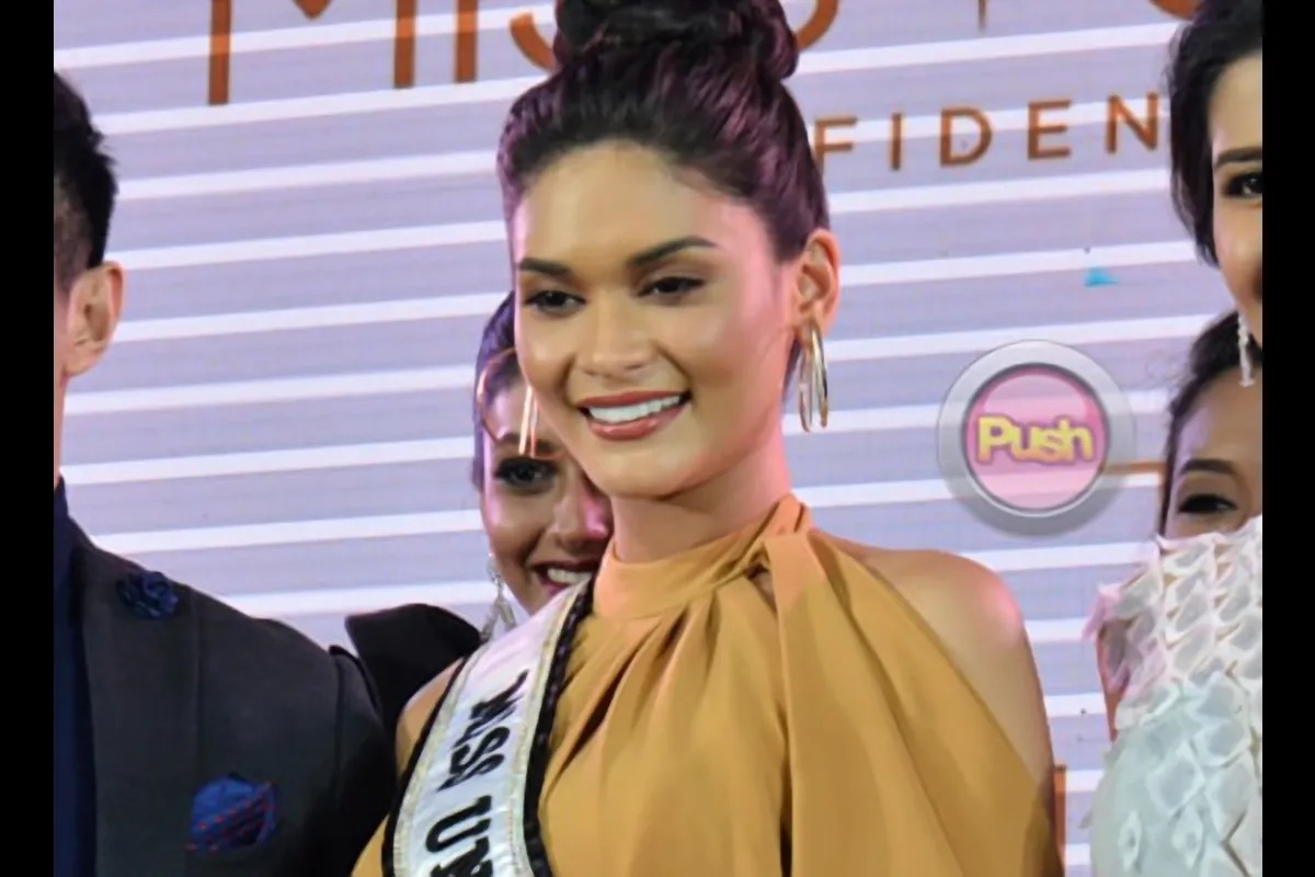 Miss Universe 2015 Pia Wurtzbach becomes emotional during her live Q&A ...