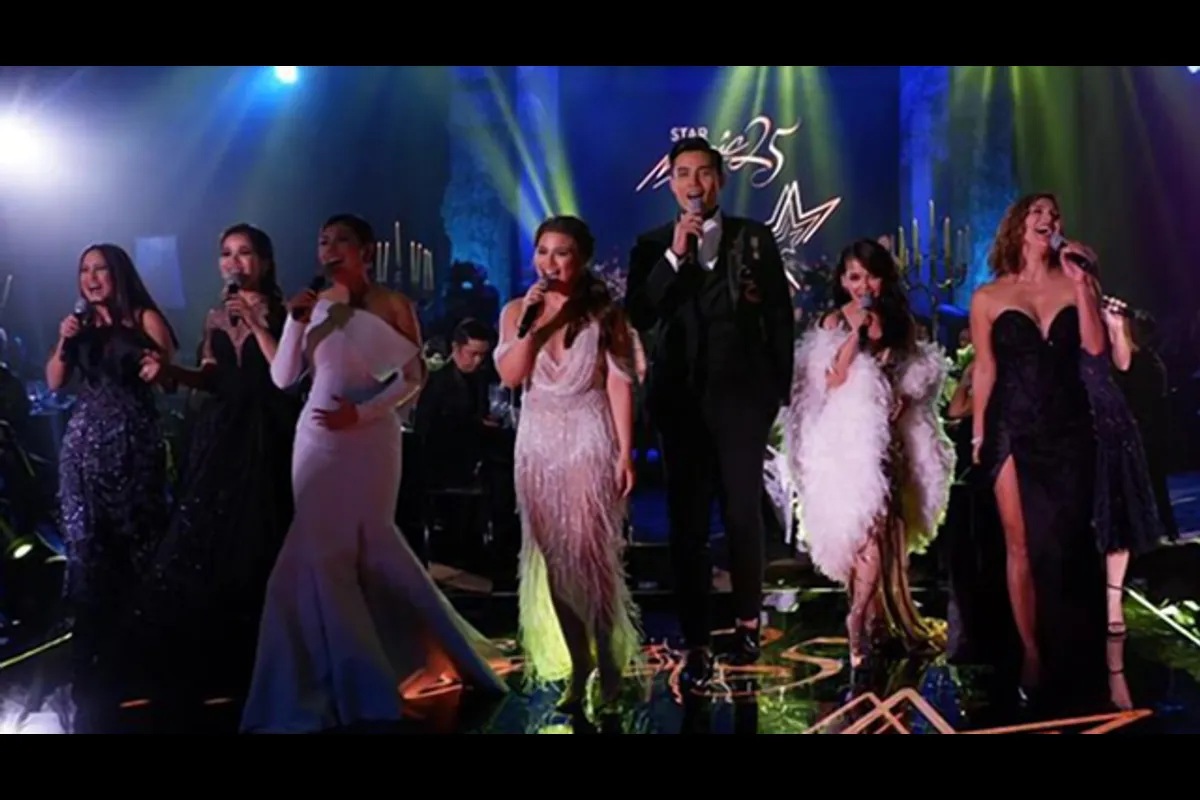 Star Magic Ball 2017 marked with surprises, tributes and production ...
