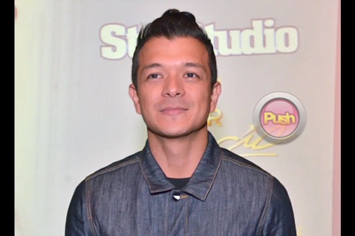 Jericho Rosales says his son Santino doesn’t want to be an actor | ABS ...