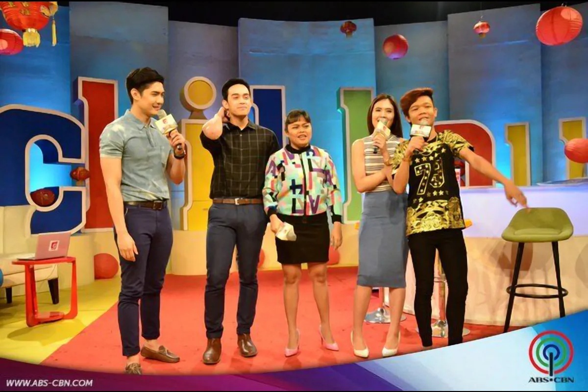 PHOTOS: Marlou kasama ang iba pang Hasht5 members, nakipagkulitan sa ...