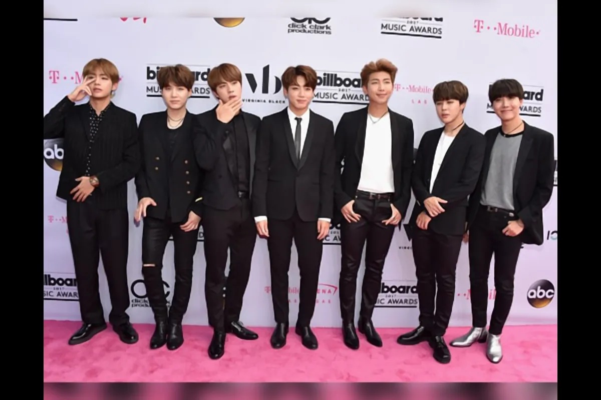 LOOK: K-pop group BTS beats US stars at the Billboard Music Awards ...