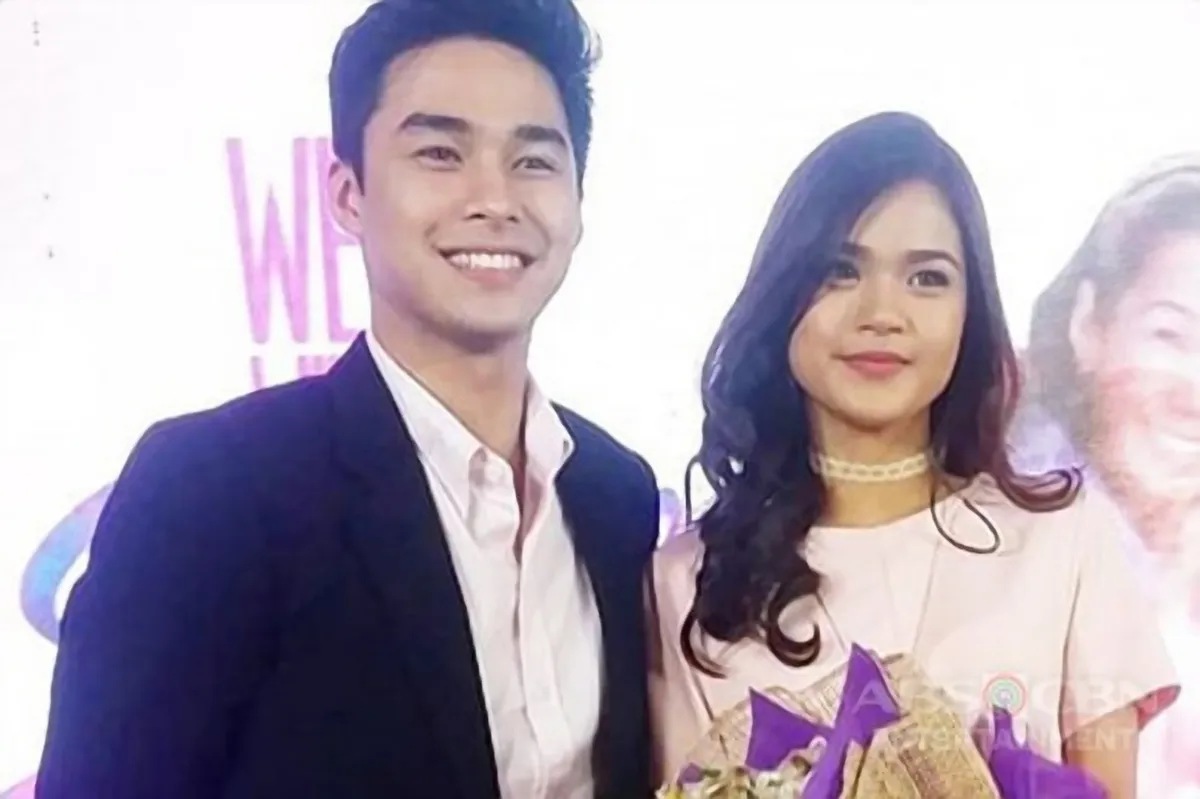 LOOK: McRis kilig in 10 photos | ABS-CBN Entertainment
