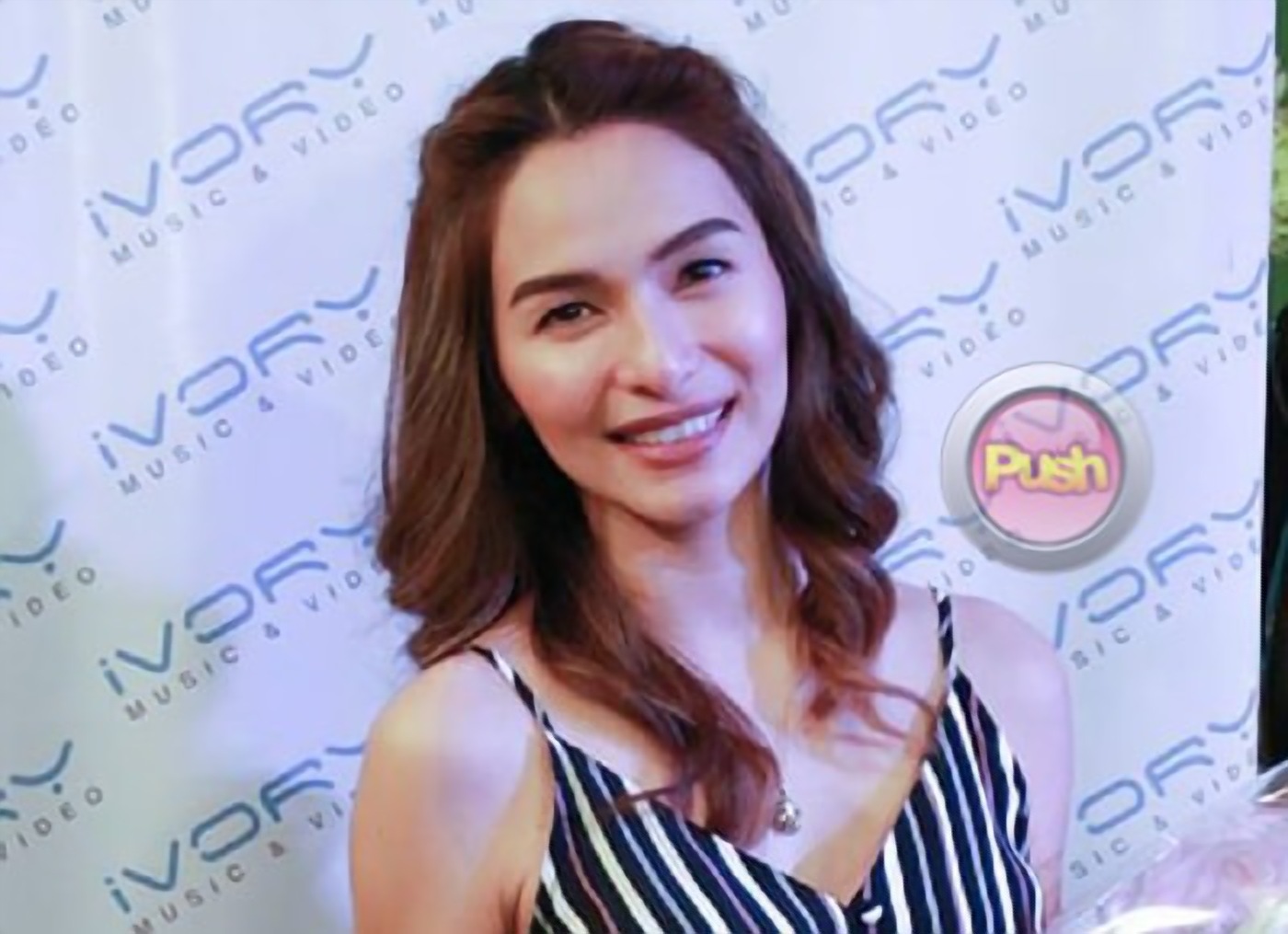 Jennylyn Mercado says her new album is not inspired by a political ...