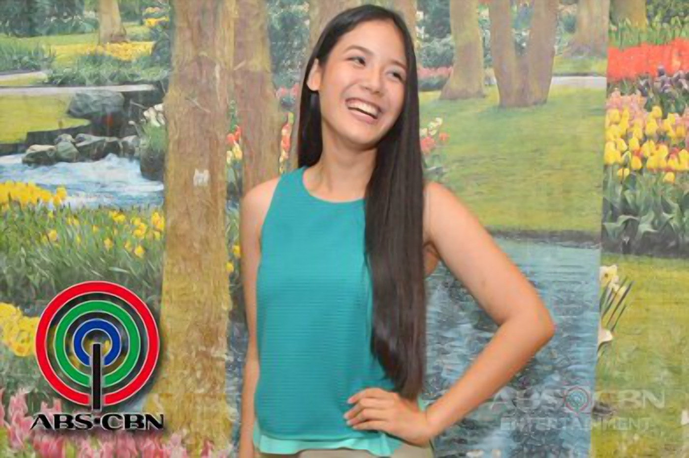 LOOK: 6 Beauty Queen poses of Ritz Azul | ABS-CBN Entertainment