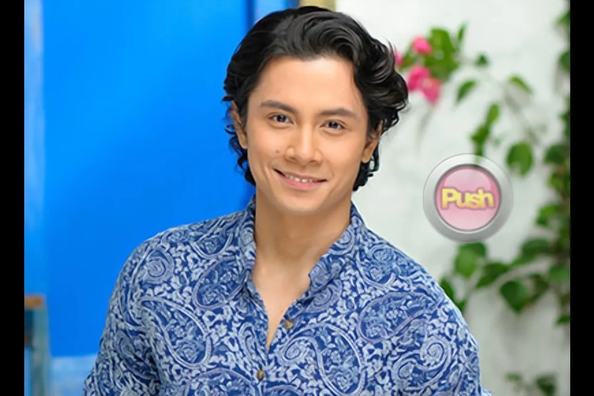 JC Santos campaigns for HIV/AIDS awareness | ABS-CBN Entertainment