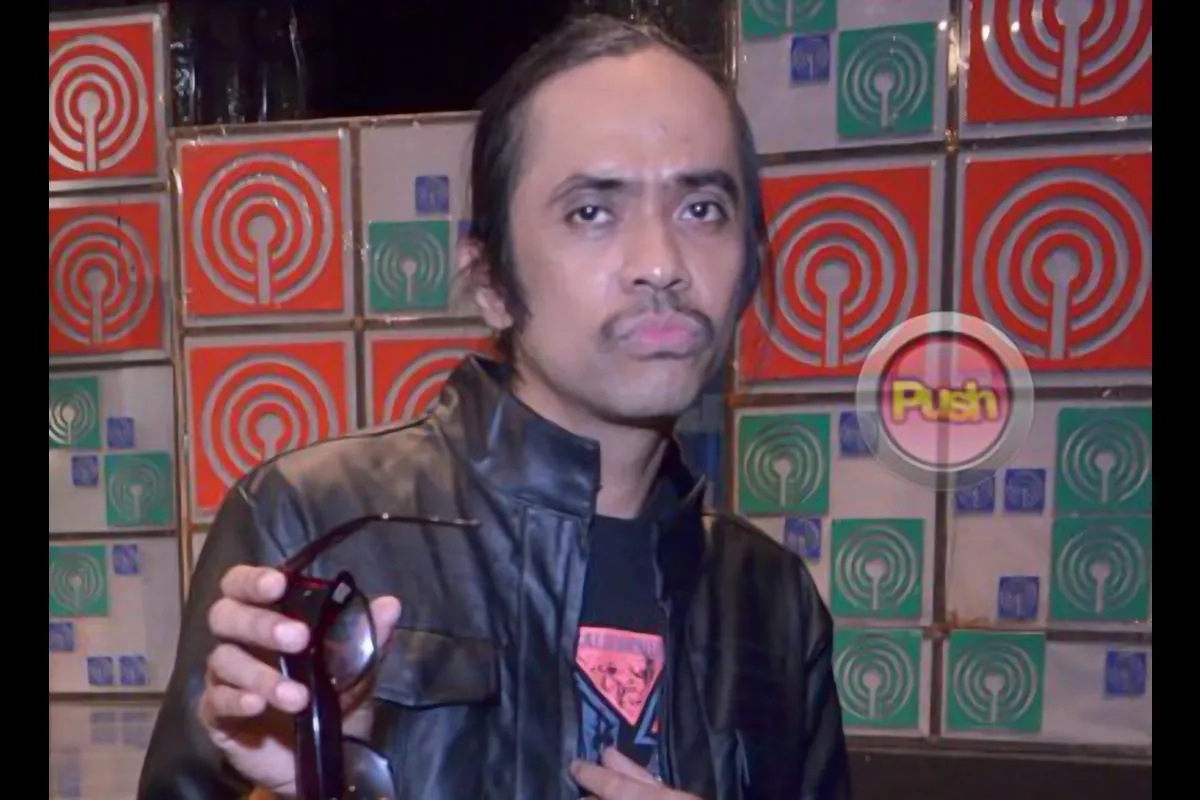 Why is Ryan Rems still single? | ABS-CBN Entertainment