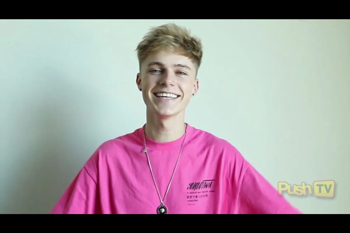 Push Exclusive: Pronouncing Filipino Words Challenge with HRVY | ABS ...