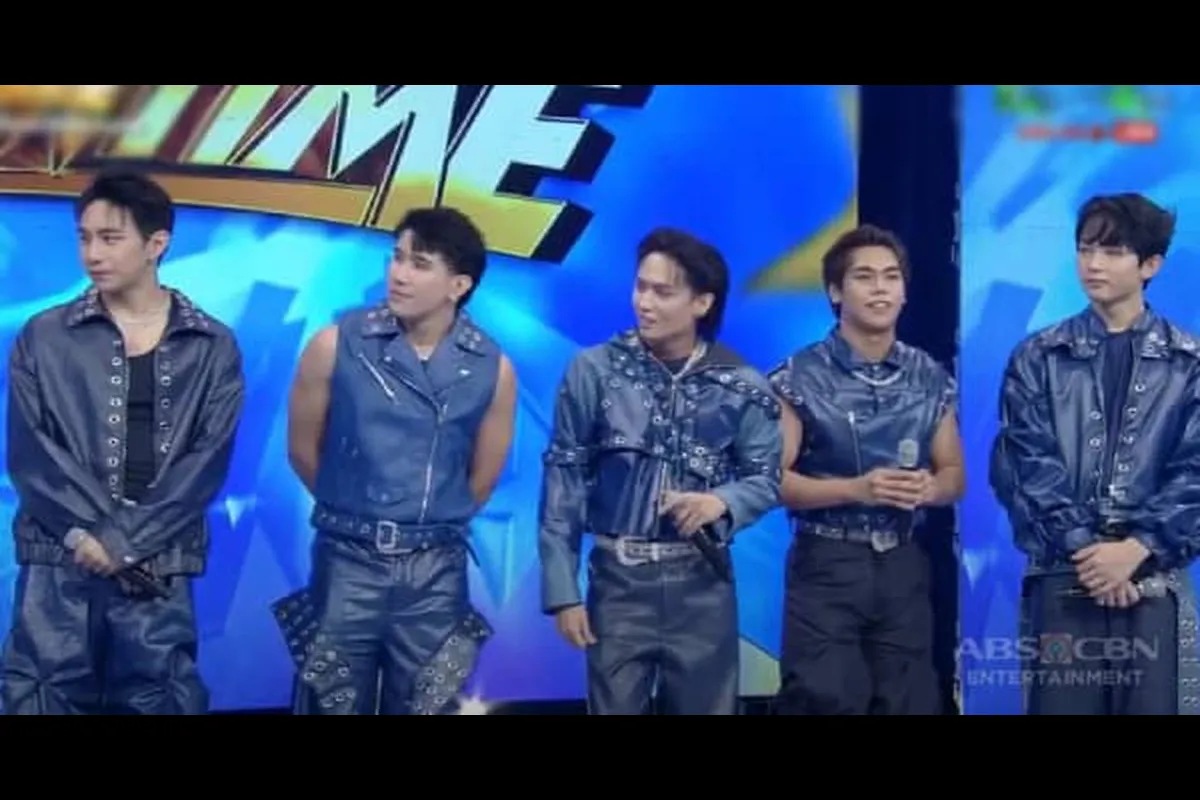 WATCH: ‘1st.One’ visits It’s Showtime! | ABS-CBN Entertainment
