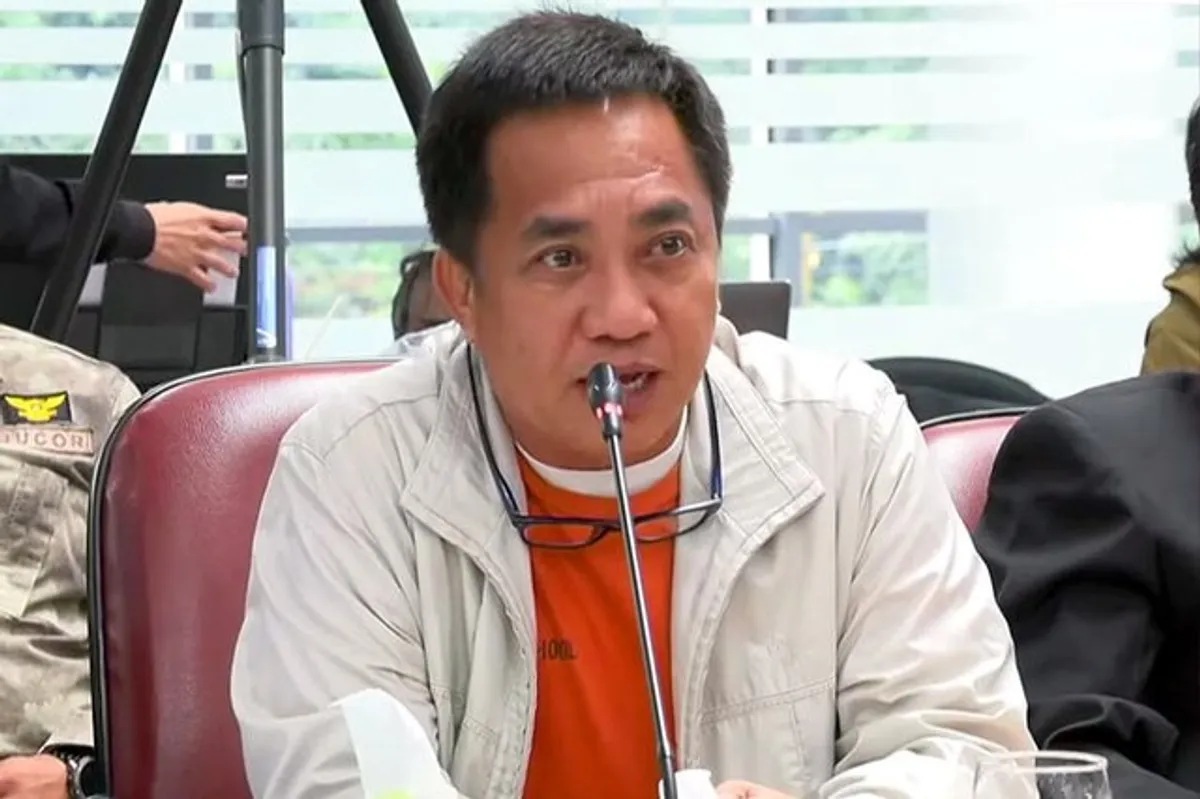 'Biktima kami ng Davao mafia': Former Customs agent cries | ABS-CBN News