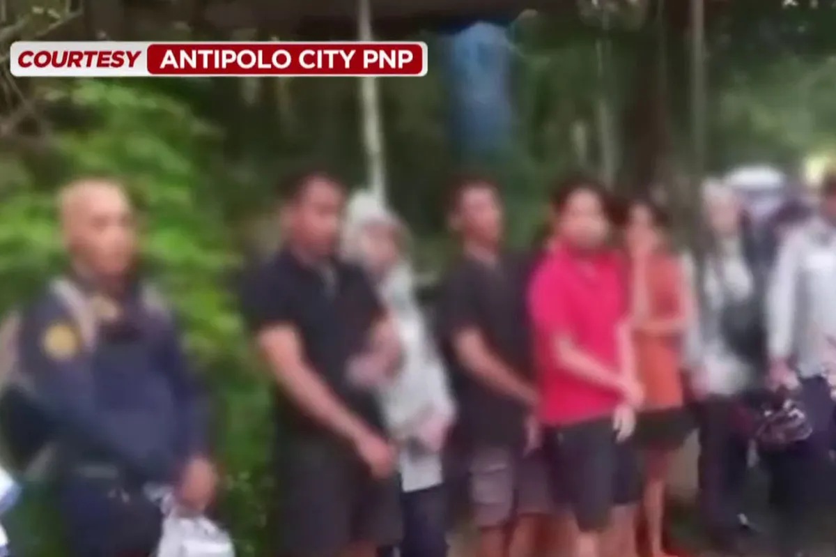 23 na nagpakilalang mga sekyu arestado matapos umanong iligal na pasukin ang isang pasyalan ...