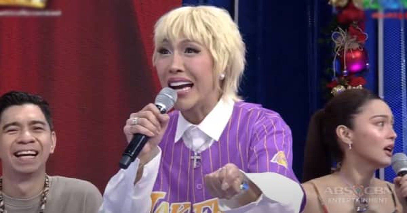 ‘After 15 years!’ Vice Ganda, nakahuli ng langaw sa studio! | It’s ...