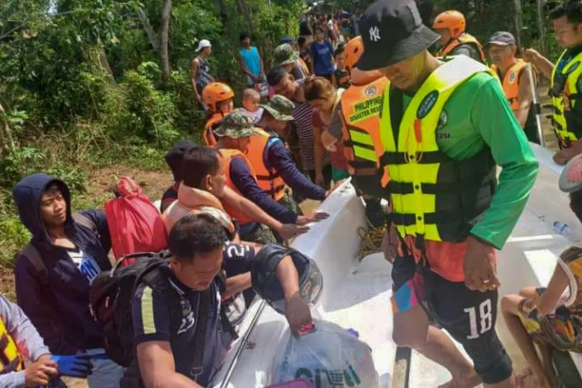 Evacuation as Cagayan prepares for Super Typhoon Ofel | ABS-CBN News