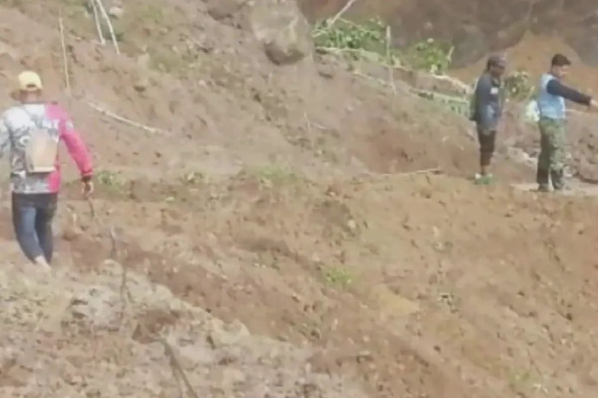 2 patay sa Ifugao matapos matabunan ng gumuhong lupa sa kasagsagan ng ... 2 patay sa Ifugao matapos matabunan ng gumuhong lupa sa kasagsagan ng ...
