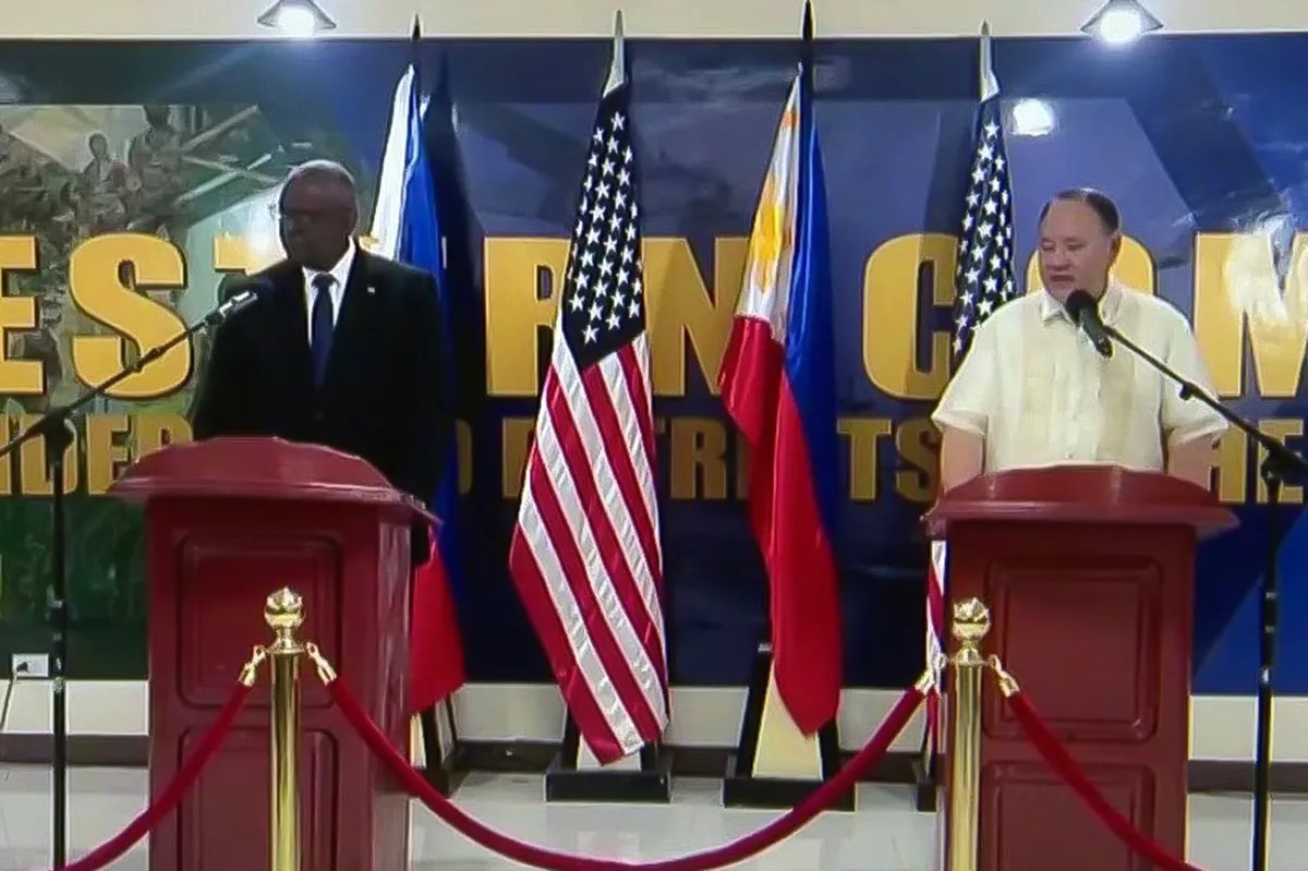 PH, U.S. defense chiefs visit AFP Western Command headquarters in ...