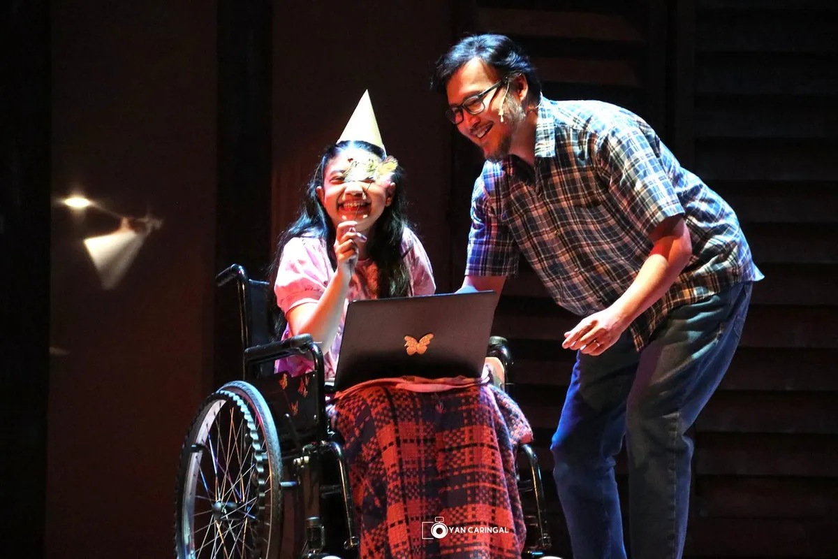 Screen to stage: John-Joven Uy shifts from 'Pamilya Sagrado' to 'Sandosenang Sapatos' | ABS-CBN ...