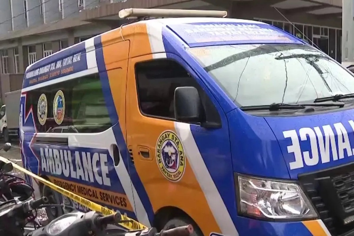 Bata patay matapos masagasaan ng ambulansya sa Taytay, Rizal | ABS-CBN News