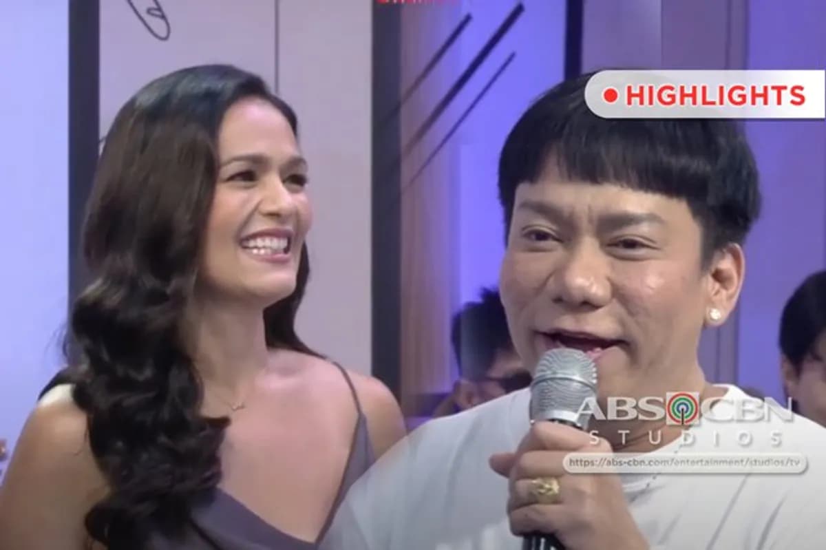 Iza Calzado, gustong kilatisin ang mukha ni Lassy | It’s Showtime | ABS ...