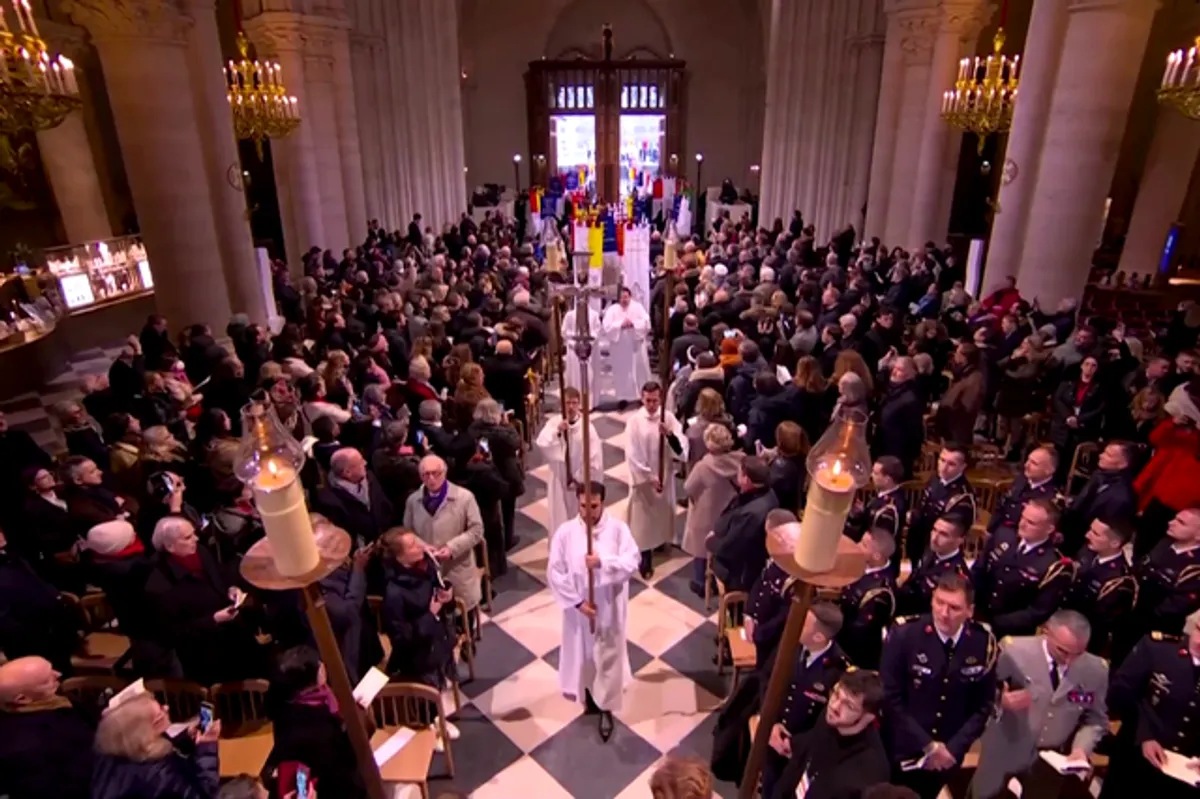 WATCH: First mass at Notre Dame cathedral after 5-year restoration ...
