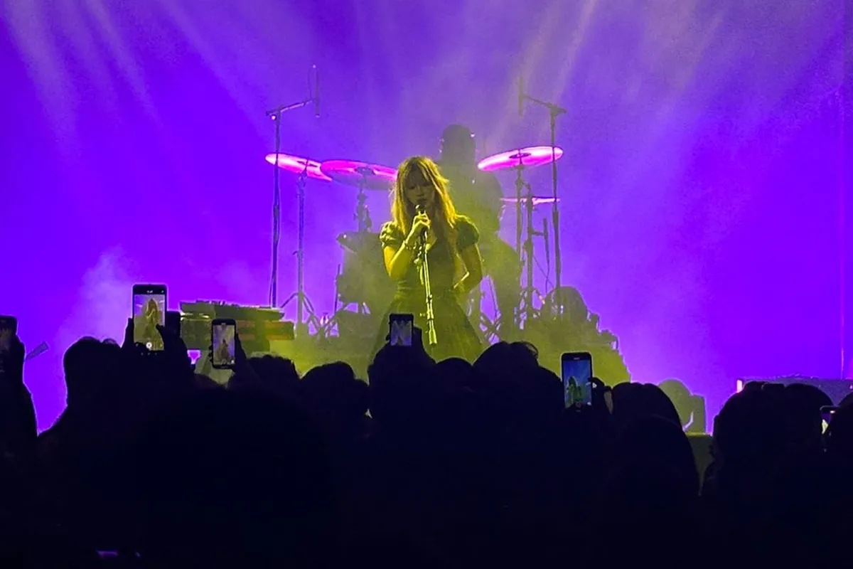 Musician Wisp catches fans’ hearts in Manila concert | ABS-CBN ...