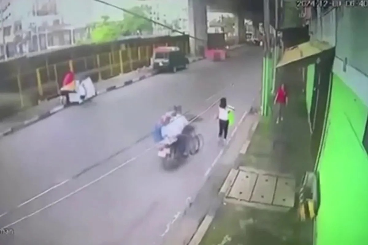 Nurse sugatan matapos bungguin ng motorsiklo at tinangkang tangayan ng gamit sa Tondo, Maynila ...