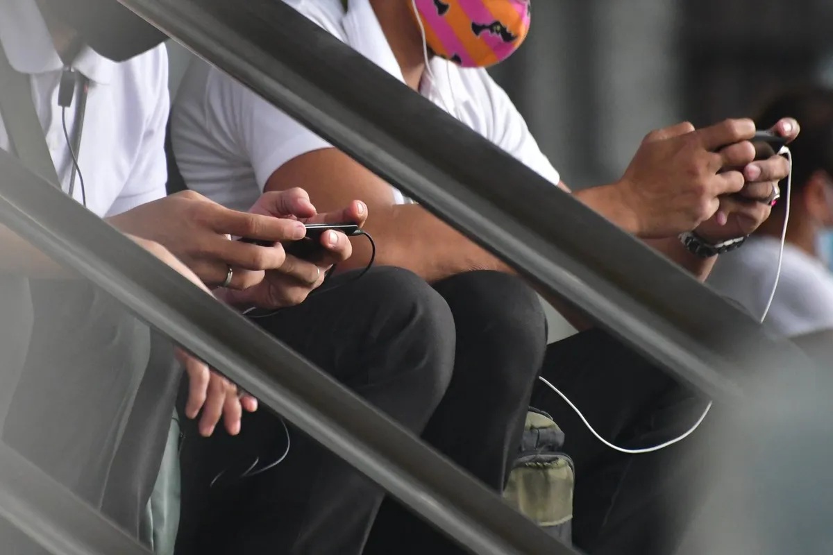 Bangko Sentral warns vs 'text hijacking' | ABS-CBN News