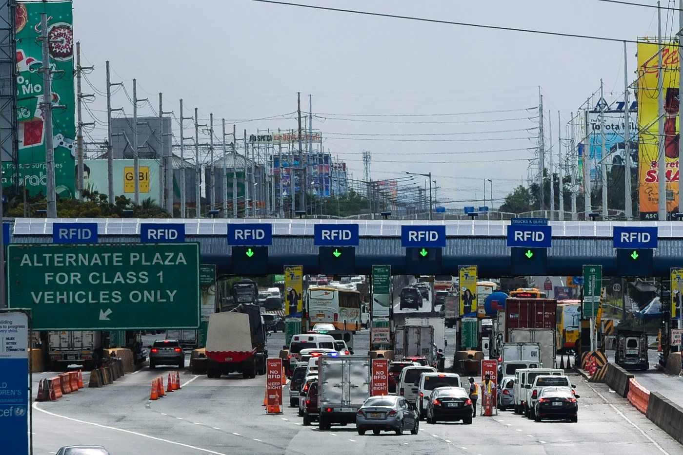 NLEX expects volume of motorists to peak on Dec. 23 | ABS-CBN News
