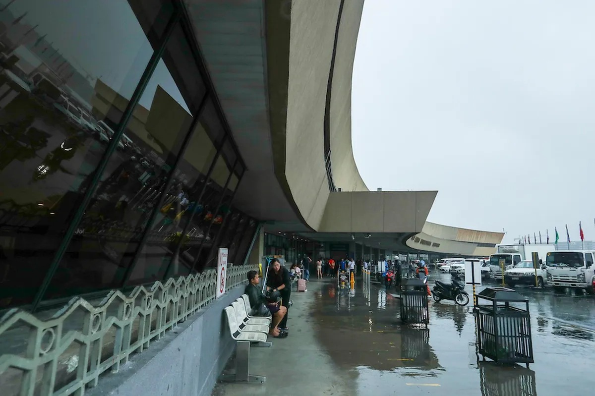 New NAIA operator entices passengers with luxury car raffle | ABS-CBN News