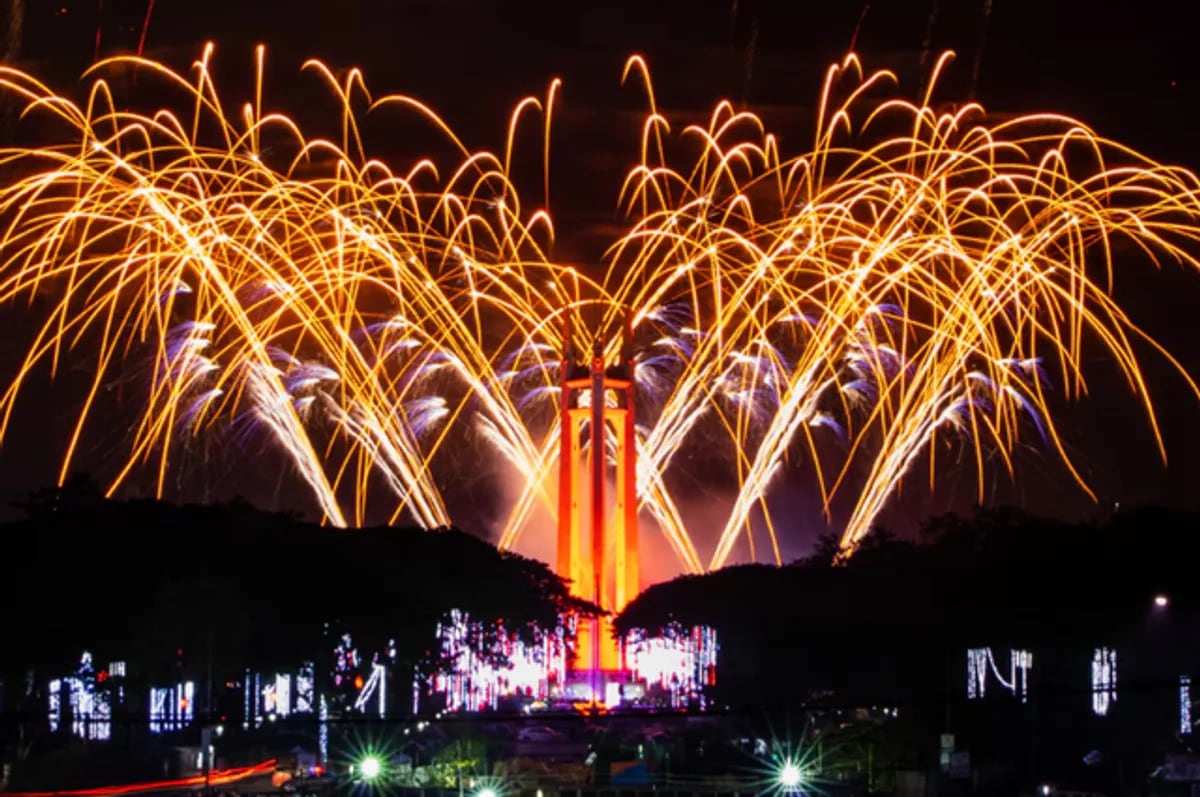 Most Filipinos welcoming New Year with hope, not fear: SWS | ABS-CBN News